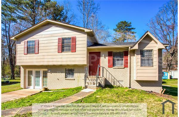 3 Bedroom Single Family House 432 15Th Ter NW in Center Point, AL 35215 ...