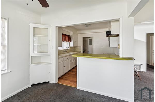 3 Bedroom Single Family House 205 E 90Th St in Los Angeles, CA 90003 ...