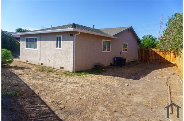 3 Bedroom Single Family House 2105 Greenwood Pl in Pittsburg, CA 94565 ...