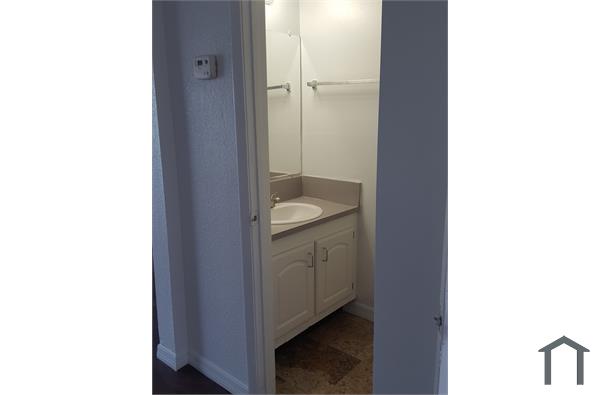 Oak Ridge Apartments 13333 Ridge Rd in Largo, FL | AffordableHousing.com