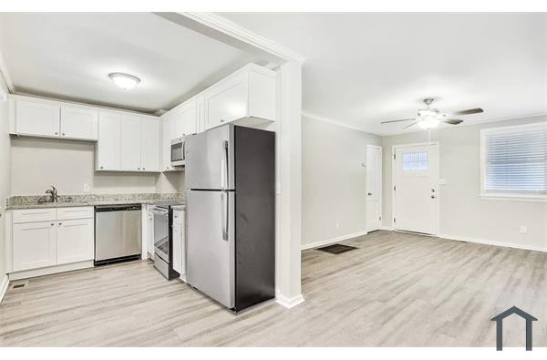 3 Bedroom Single Family House 2571 Godfrey Dr NW in Atlanta, GA 30318 ...