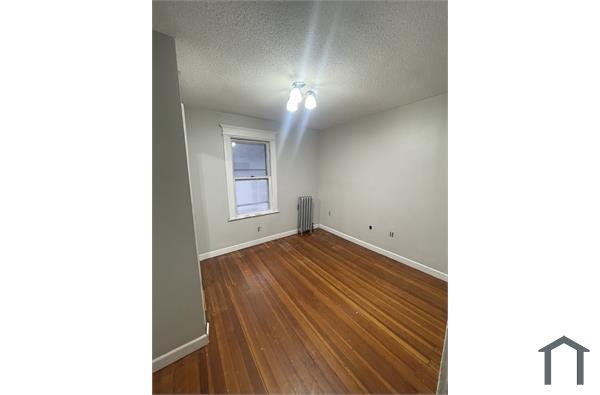 5 Bedroom Apartment 53 Abbe Ave in Springfield, MA 01107 ...