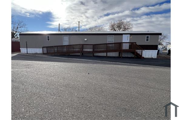 3 Bedroom Single Family House 9000 Zuni Rd SE in Albuquerque, NM 87123 ...