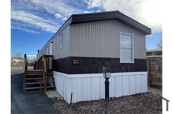 3 Bedroom Single Family House 9000 Zuni Rd SE in Albuquerque, NM 87123 ...