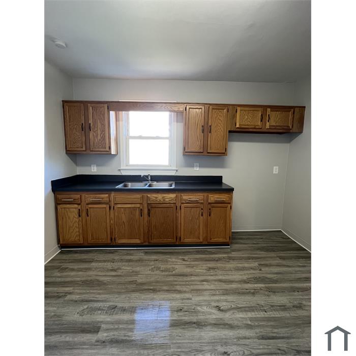 2 Bedroom Townhouse 3534 E 108Th St in Cleveland, OH 44105 ...
