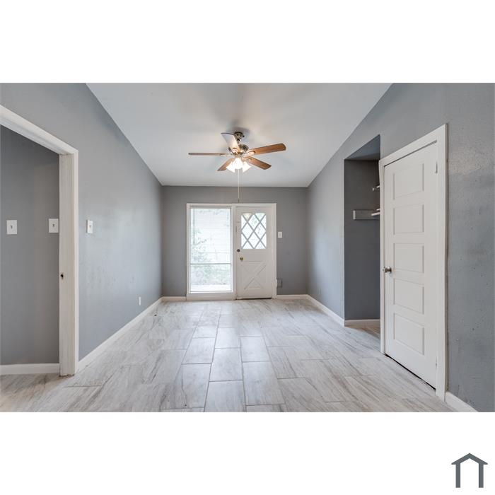 4 Bedroom Single Family House 5138 Village Lawn in San Antonio, TX ...